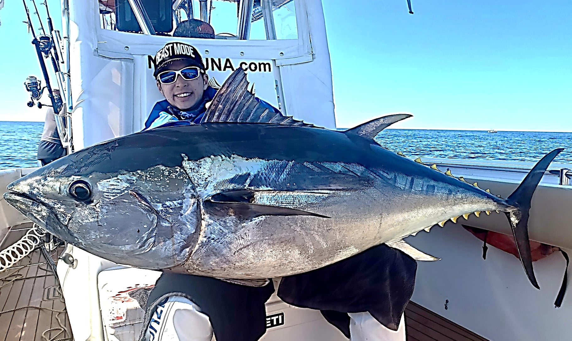 Tuna showing up in Metro waters – Tight Lines