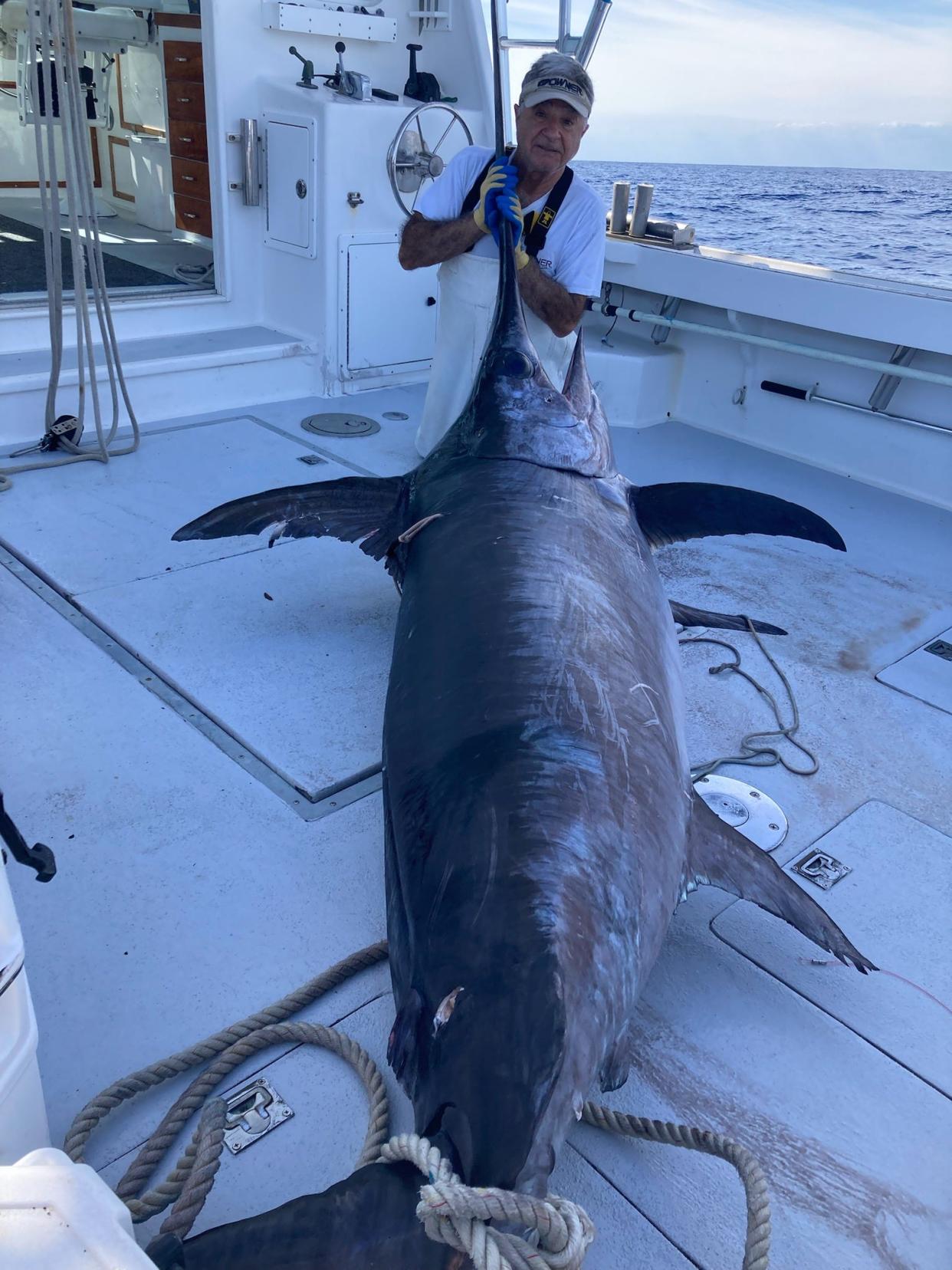 Big swordfish boated off St. Lucie Inlet – Tight Lines